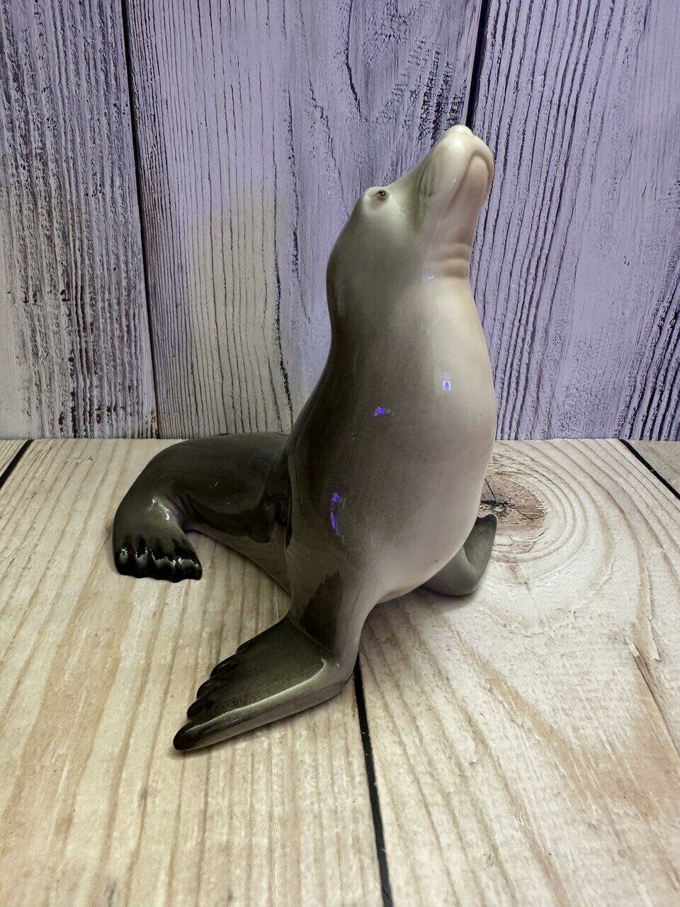Статуэтка Тюлень Лфз Фарфор ссср винтаж