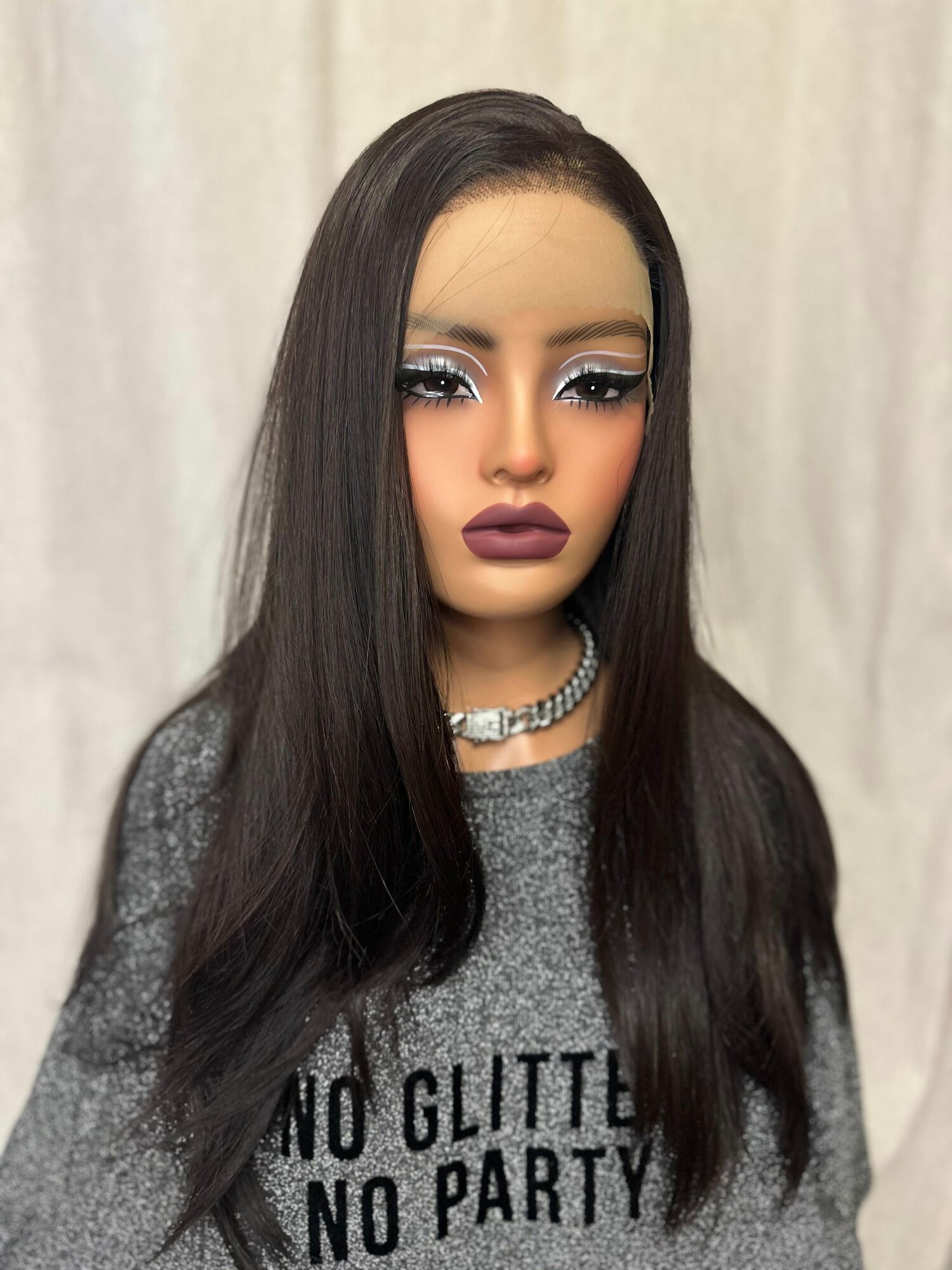 Реалистичный парик женский на сетке