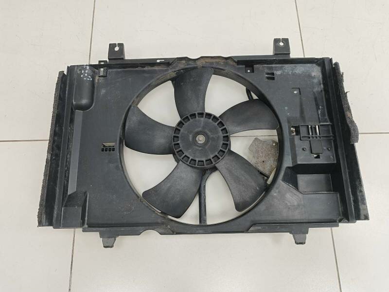 Вентилятор радиатора Nissan Tiida C11 2007-2014