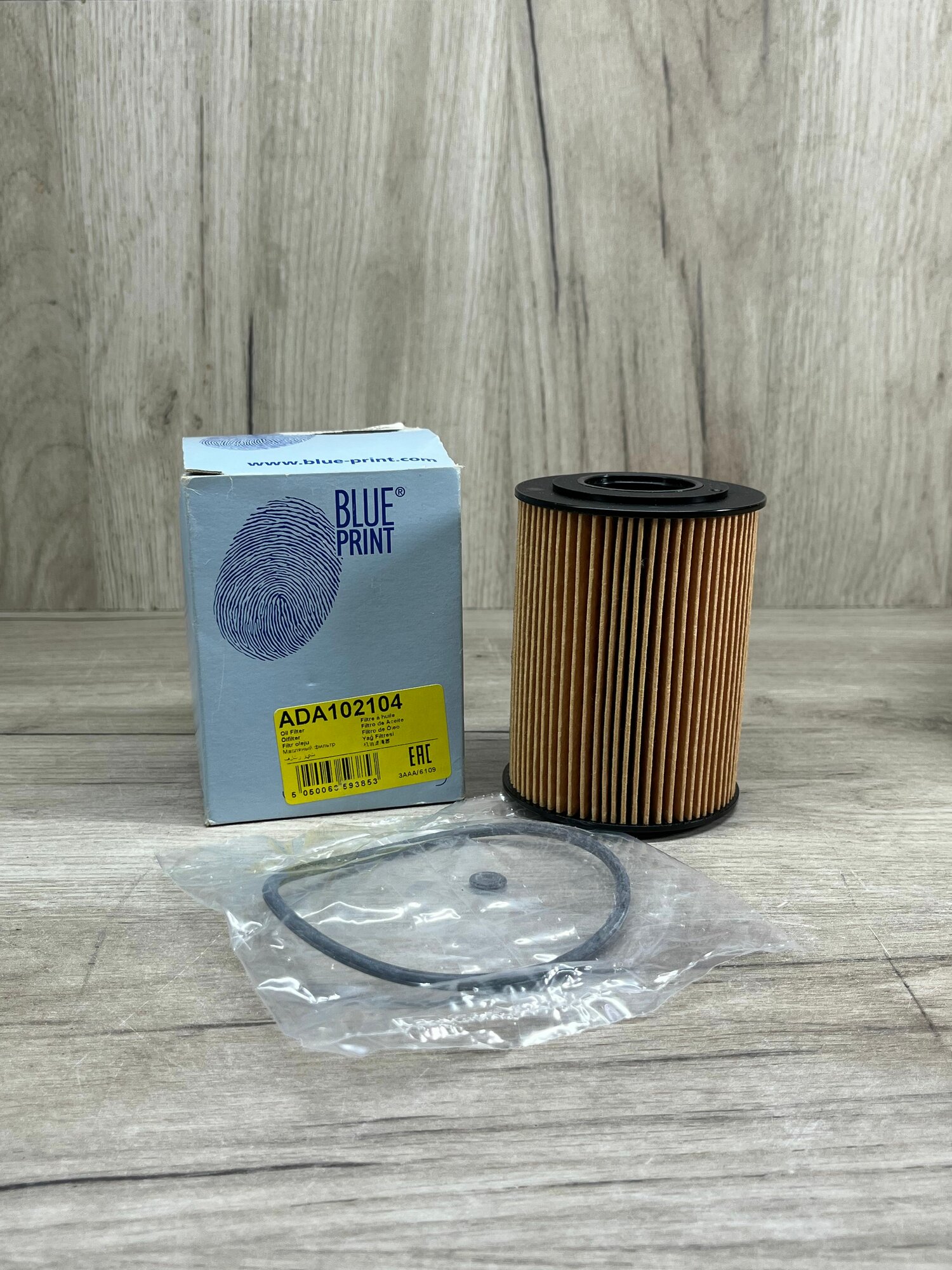Фильтр масляный (вставка) Blue Print Mercedes-Benz арт. ADA102104