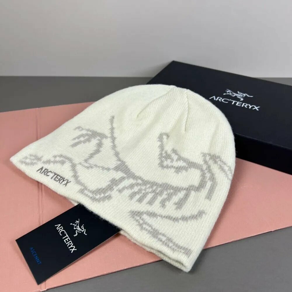 Шапка кубанка Arc'teryx