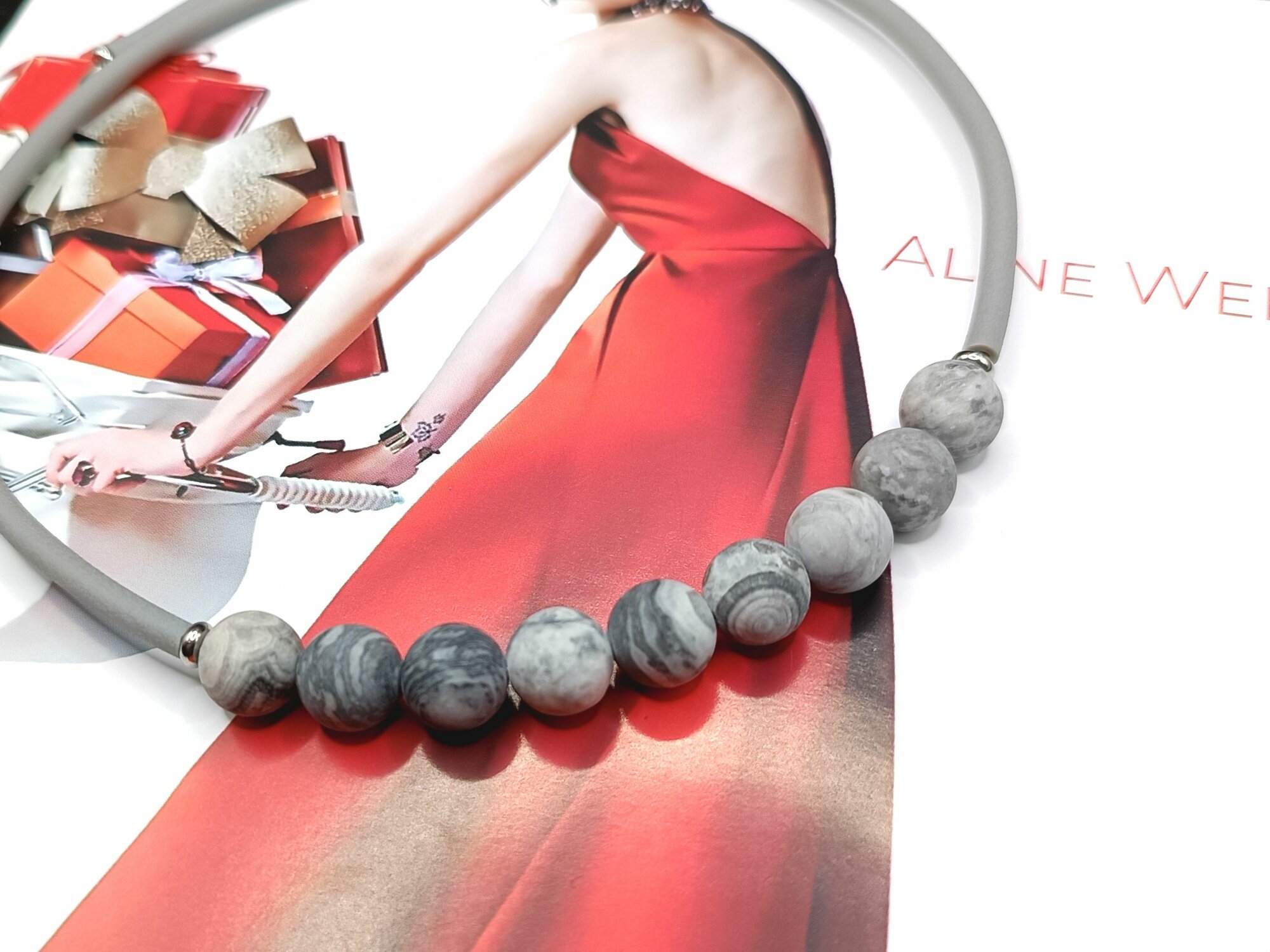 Чокер, яшма