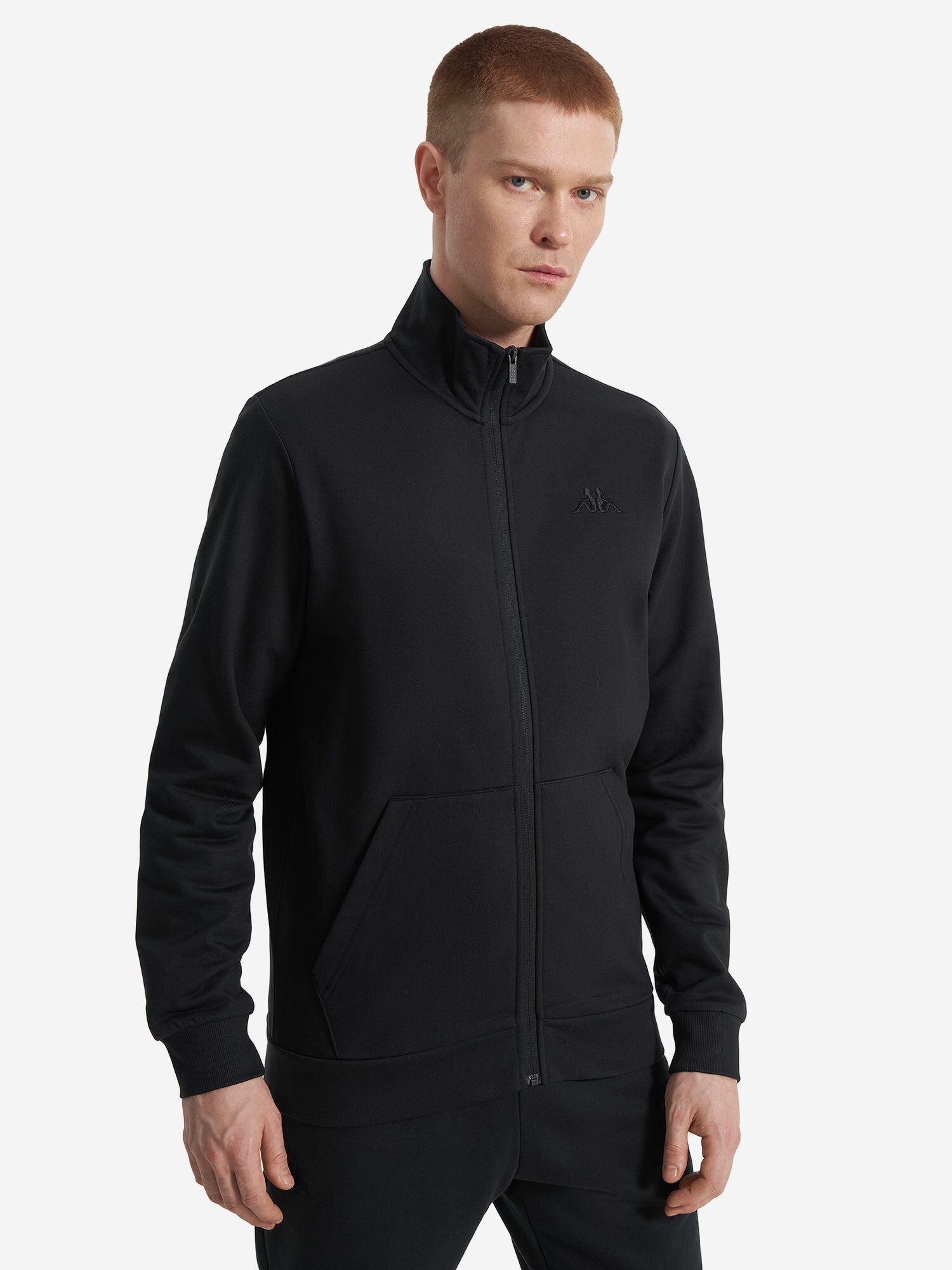 Толстовка спортивная