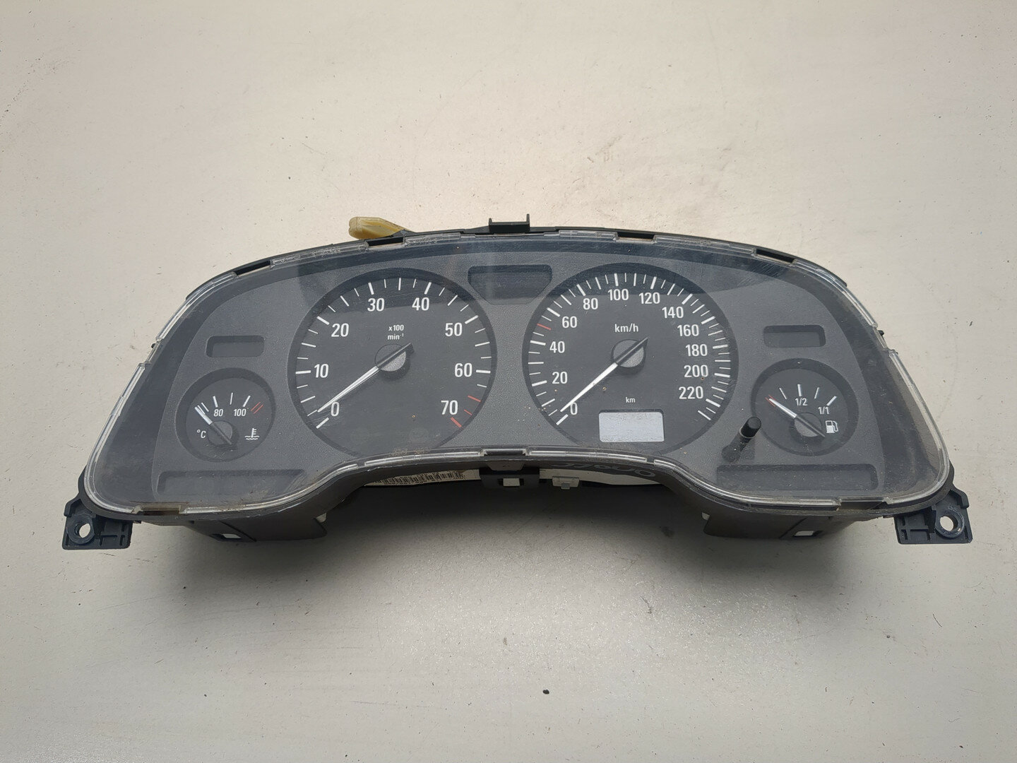 Приборная панель Opel Astra G Б/У