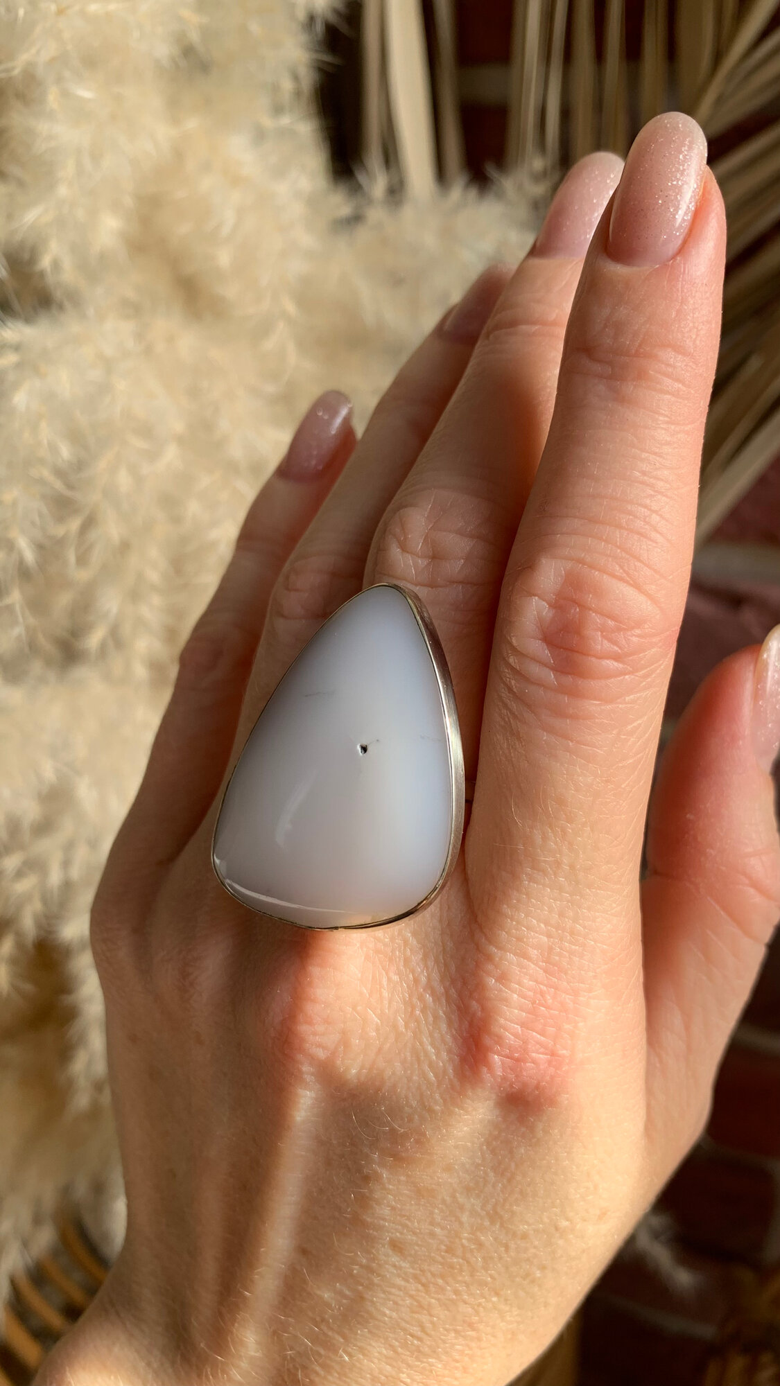 Кольцо-кулон, кахолонг