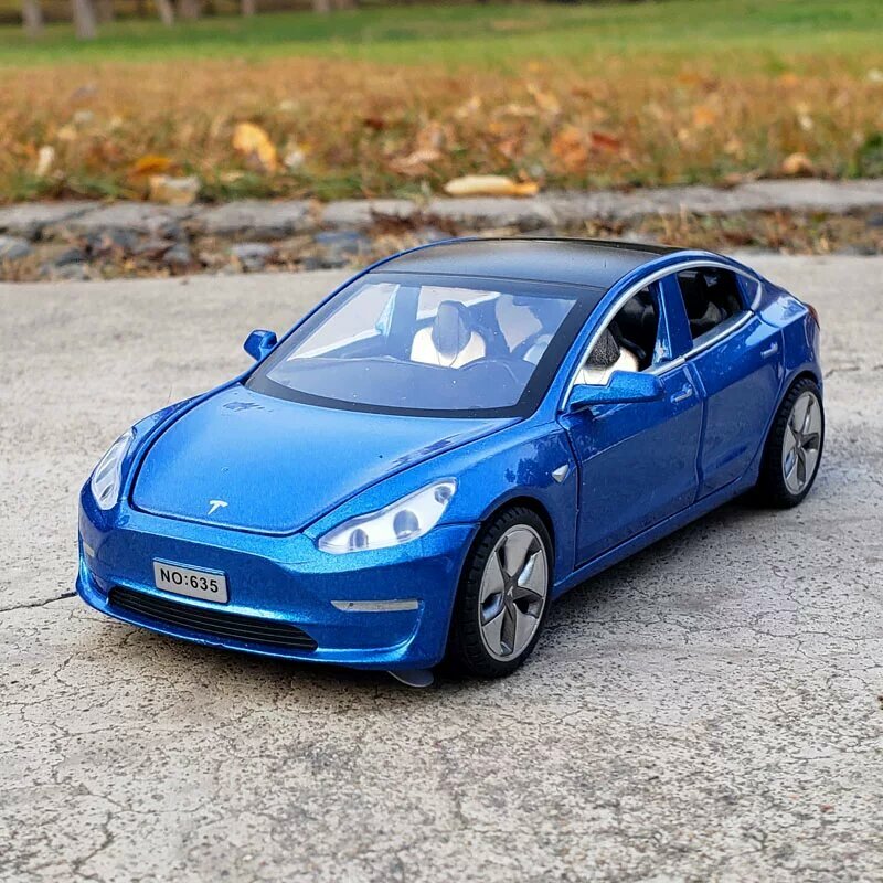 Высококачественная модель Tesla Model 3 в масштабе 1:32 из сплава с детализацией, синяя цветовая версия для