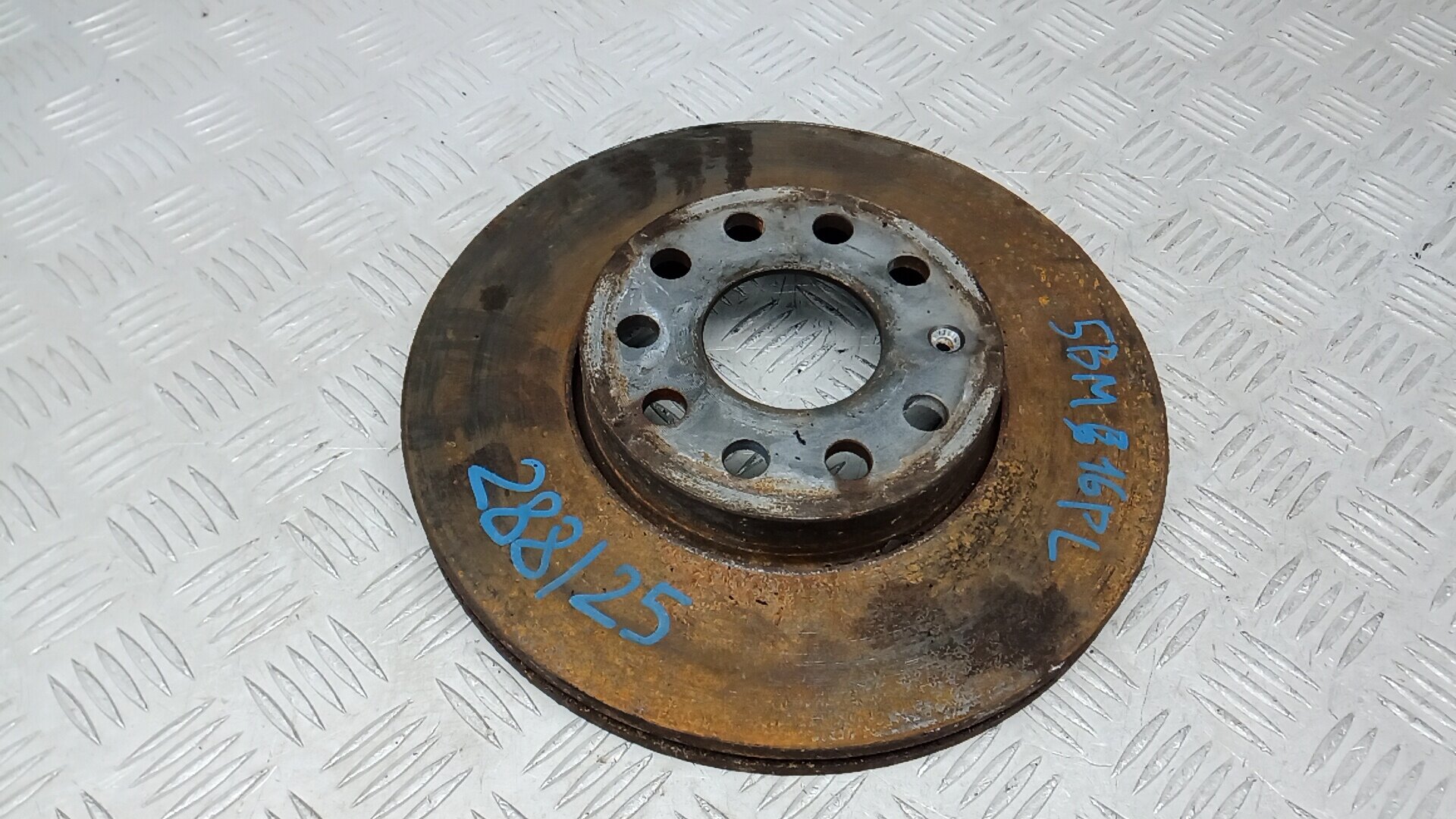Диск тормозной передний SKODA OCTAVIA A8, Номер 5Q0615301H