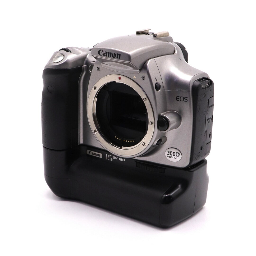 Камера Canon EOS 300D body + батарейная ручка BG-E1