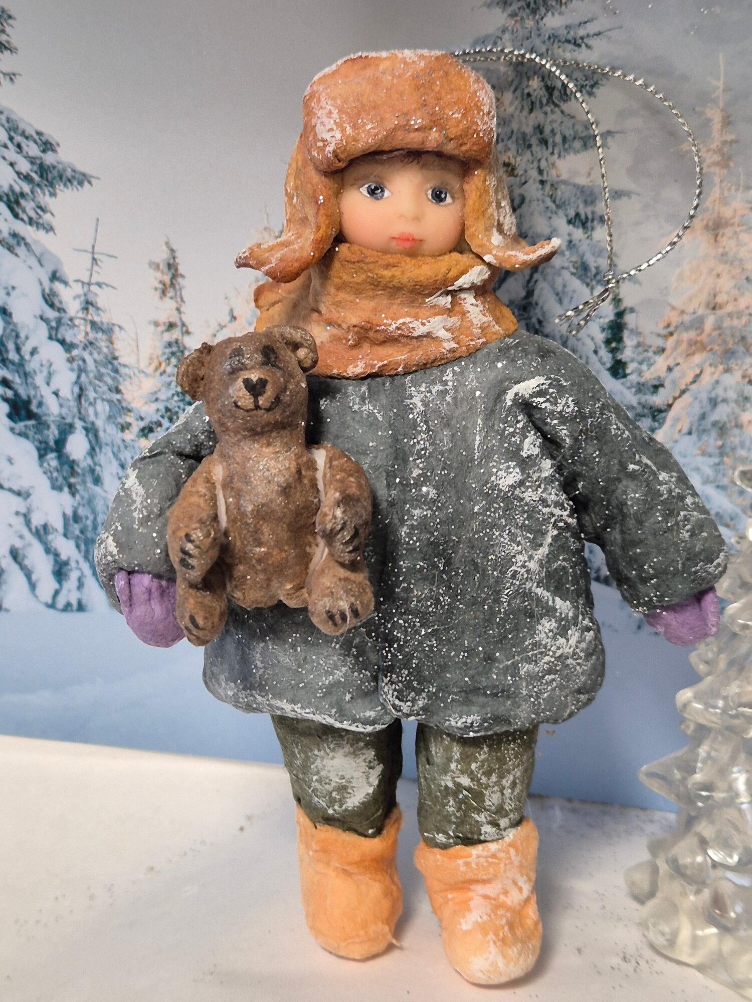 Ёлочная игрушка Affavatta, "Мальчик с мишкой ", 12см, ручная роспись