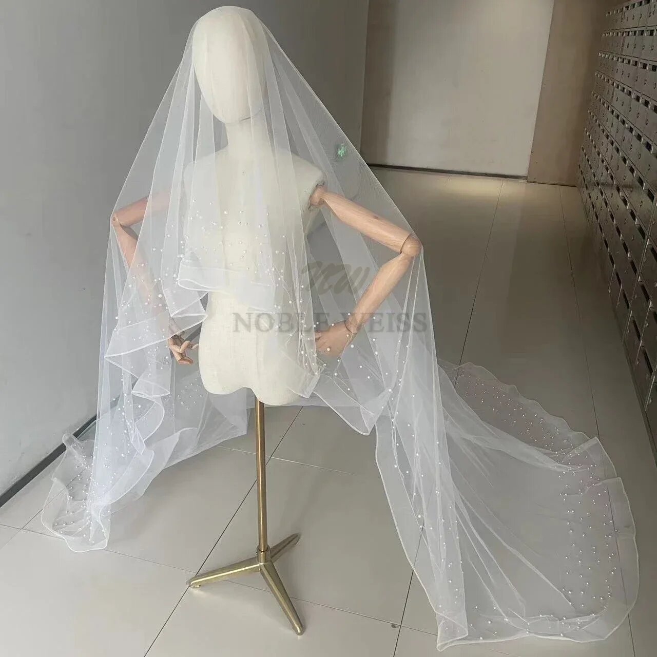 Фата NOBLE WEISS