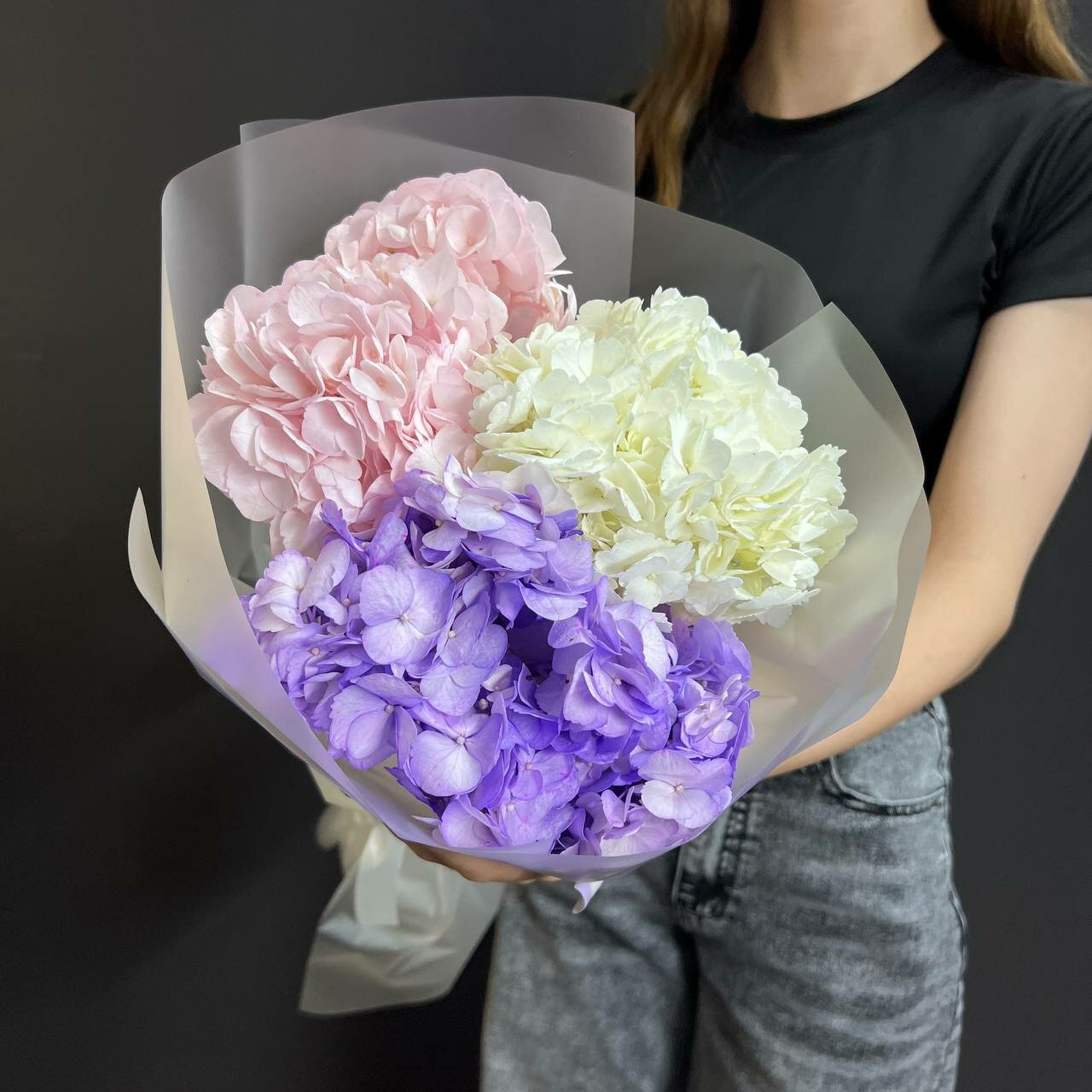 Букет гортензии микс, 3 шт, высота 50 см, свежие, красивые, бренд demin roses