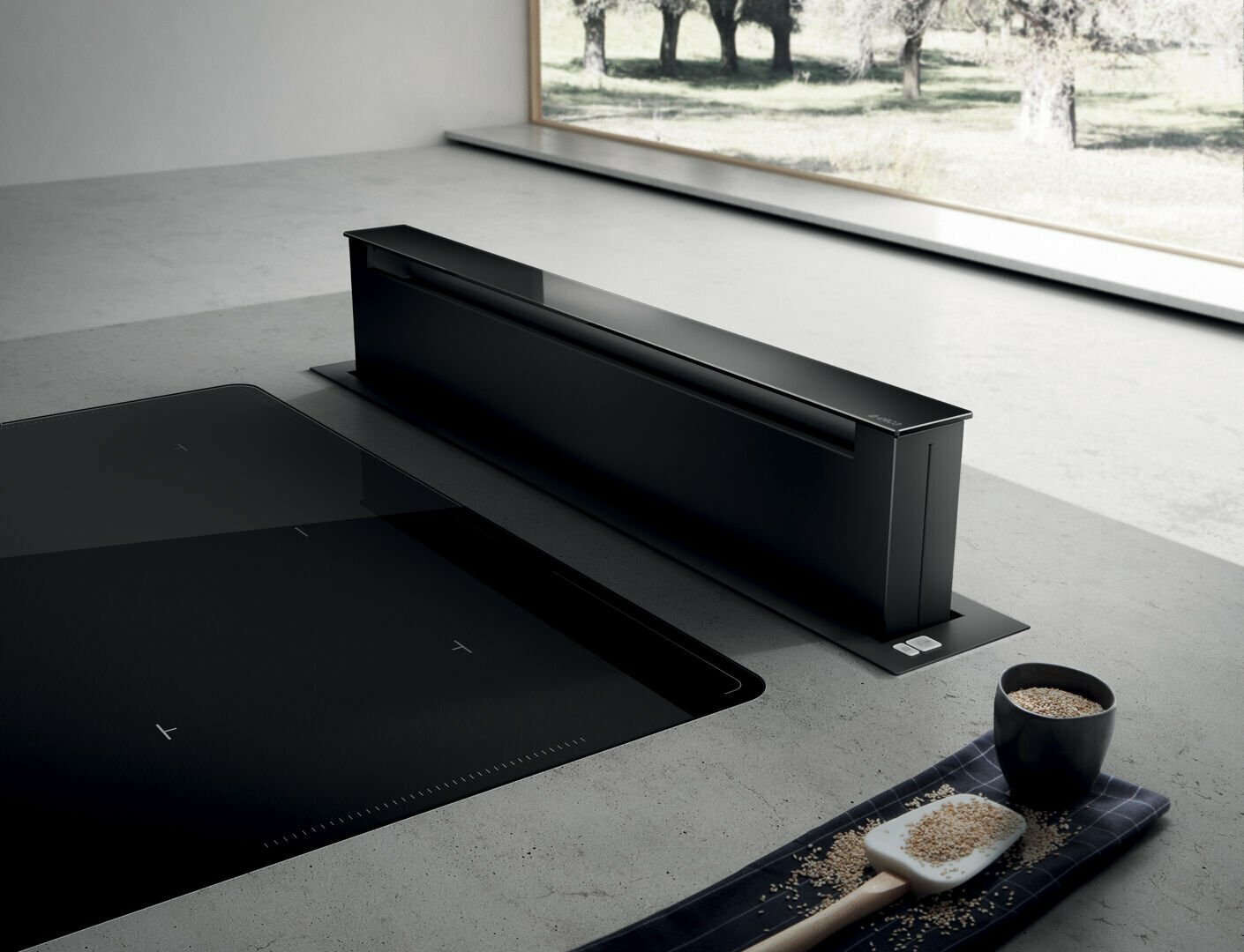 Вытяжка ELICA PANDORA BL/F/90