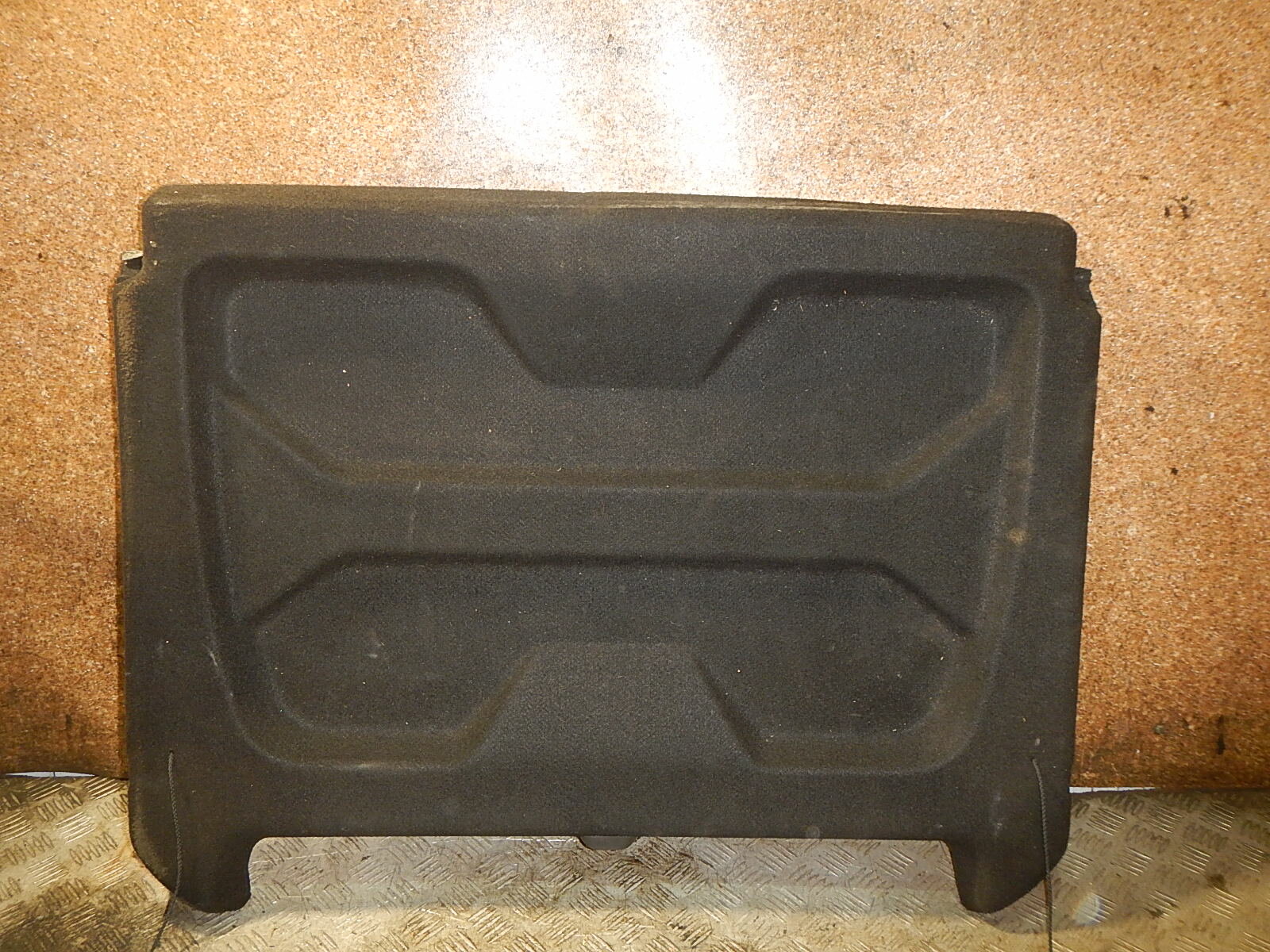 Б/У Полка, ВАЗ (VAZ)-LADA XRAY LADA XRAY (15-) Грязная, сломано крепление, трещина на креплении. 616063 LADA арт. 794202...