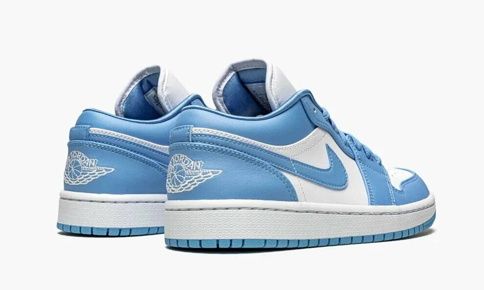 Кроссовки NIKE Air Jordan, полнота D, размер 40, голубой — фото 1