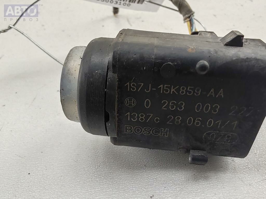 Датчик парковки (парктроник) задний Ford Mondeo 3 (2000-2007)