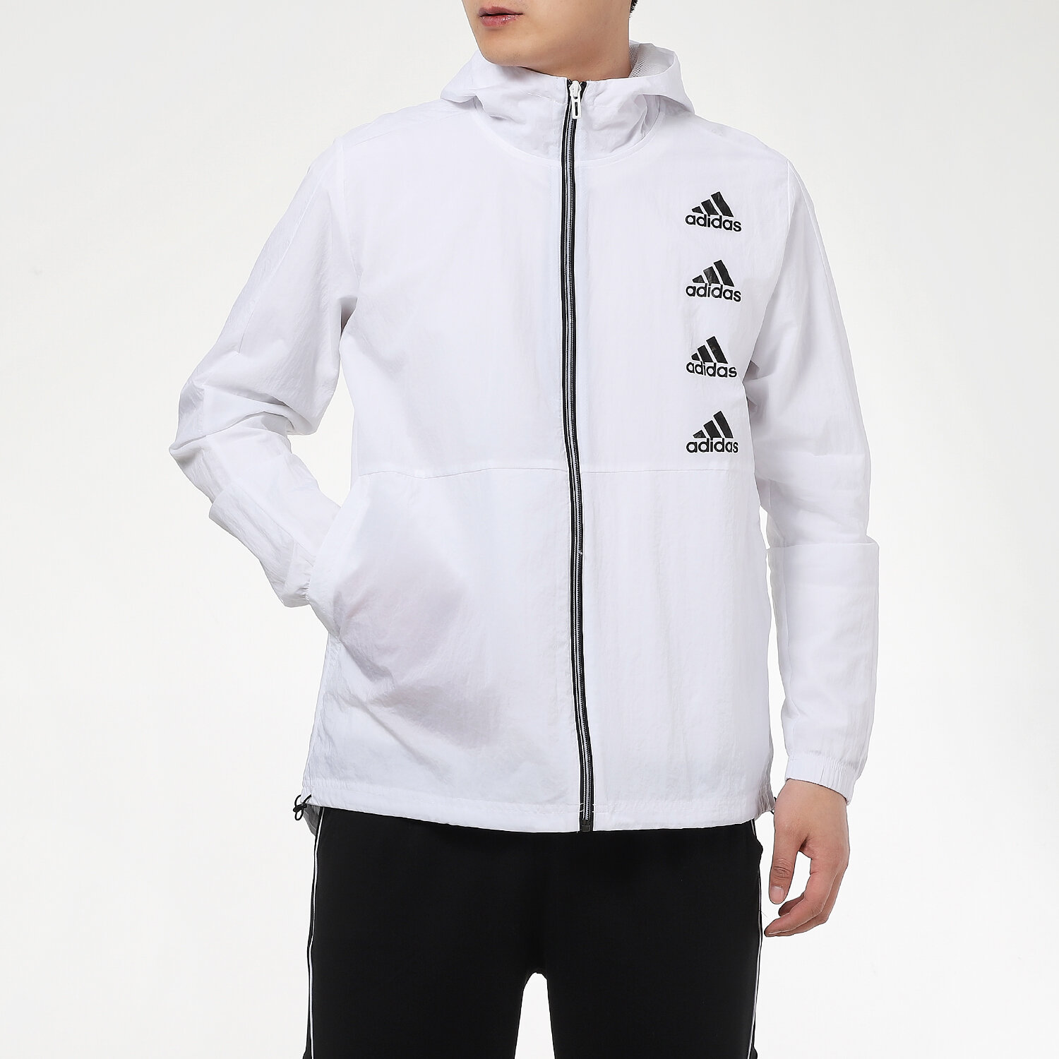 Куртка adidas, размер М — фото 1