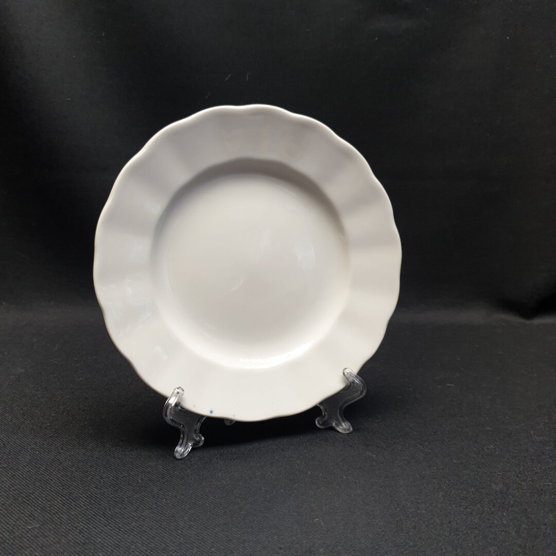 Десертная тарелка, фарфор 18 см, винтаж СССР