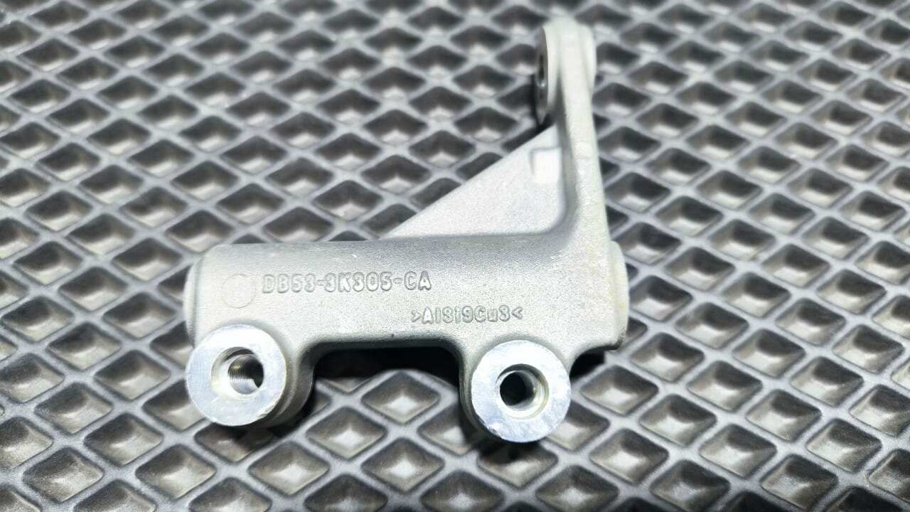 Кронштейн промежуточного вала