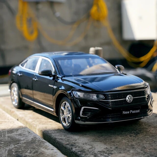 1:24 Passat 2023 литые игрушечные машинки и модели автомобилей со звуком и светом, игрушки для детей, подарки