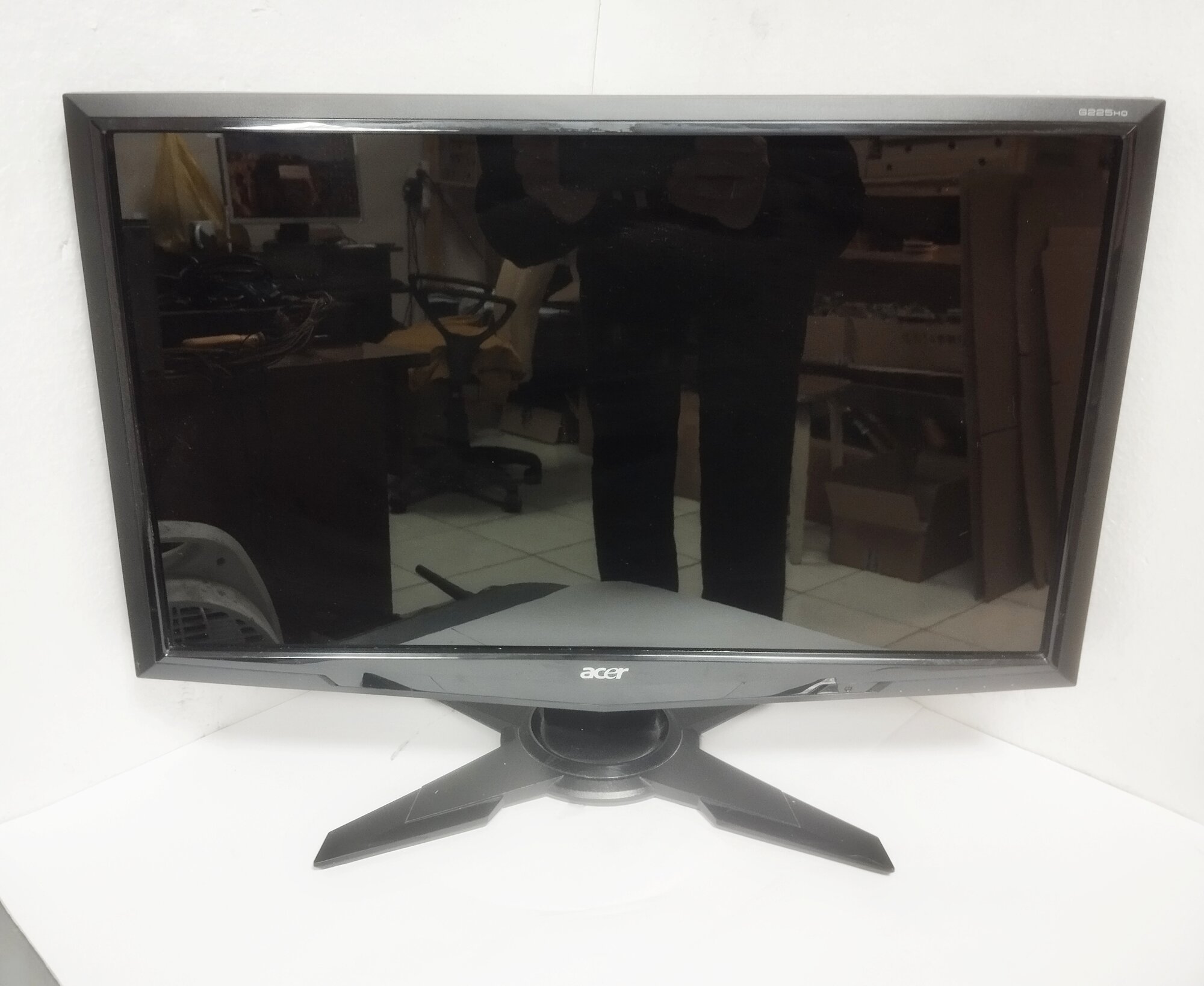 Монитор Acer G225HQ 21.5" full HD