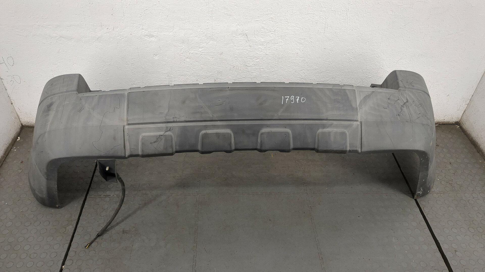 Бампер задний Ford Escape Б/У