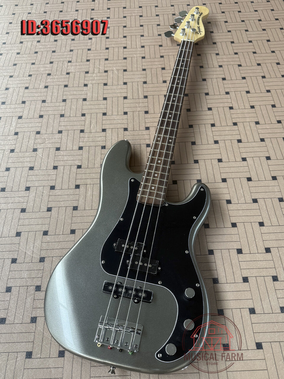 Бас Гитара Precision bass Dark Grey & Black