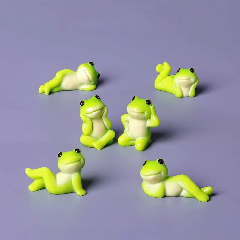 Мини фигурки лягушек, 24шт