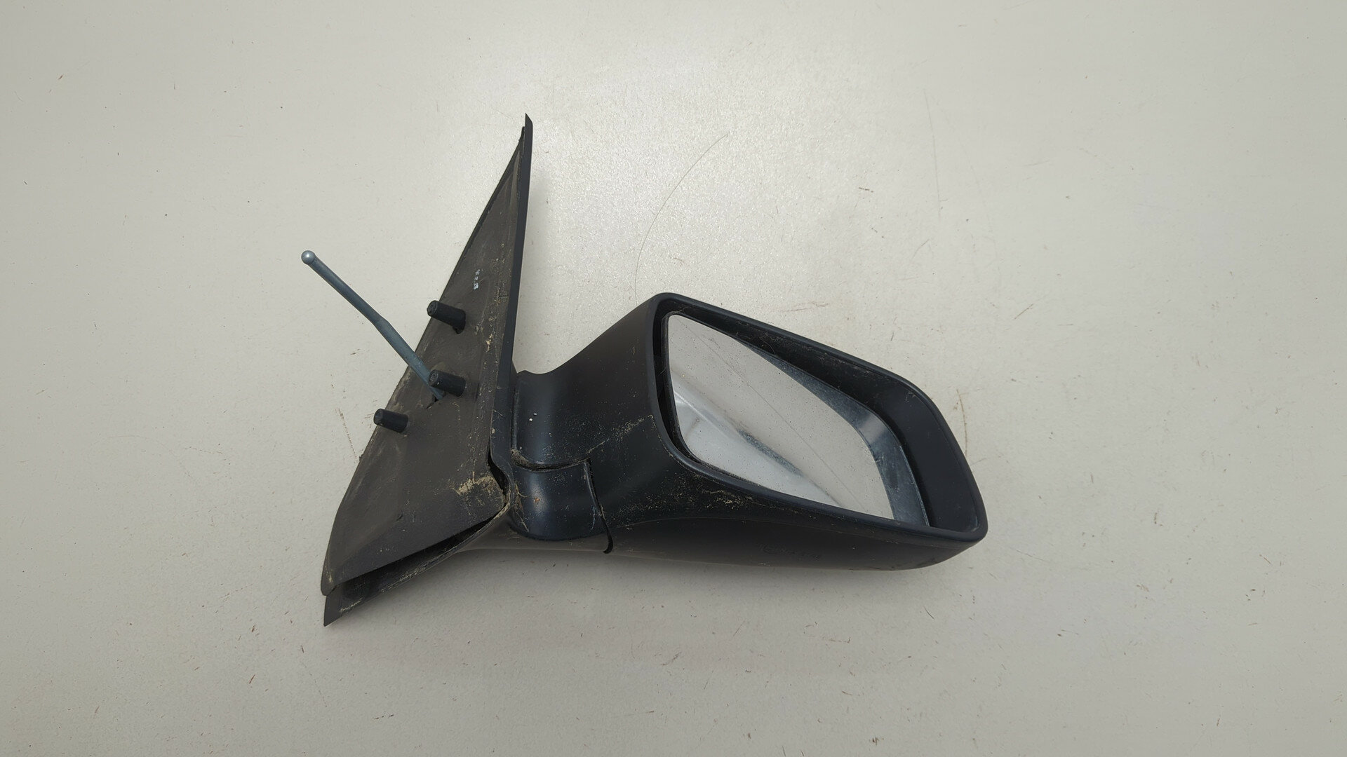 Зеркало боковое правое Opel Astra G Б/У