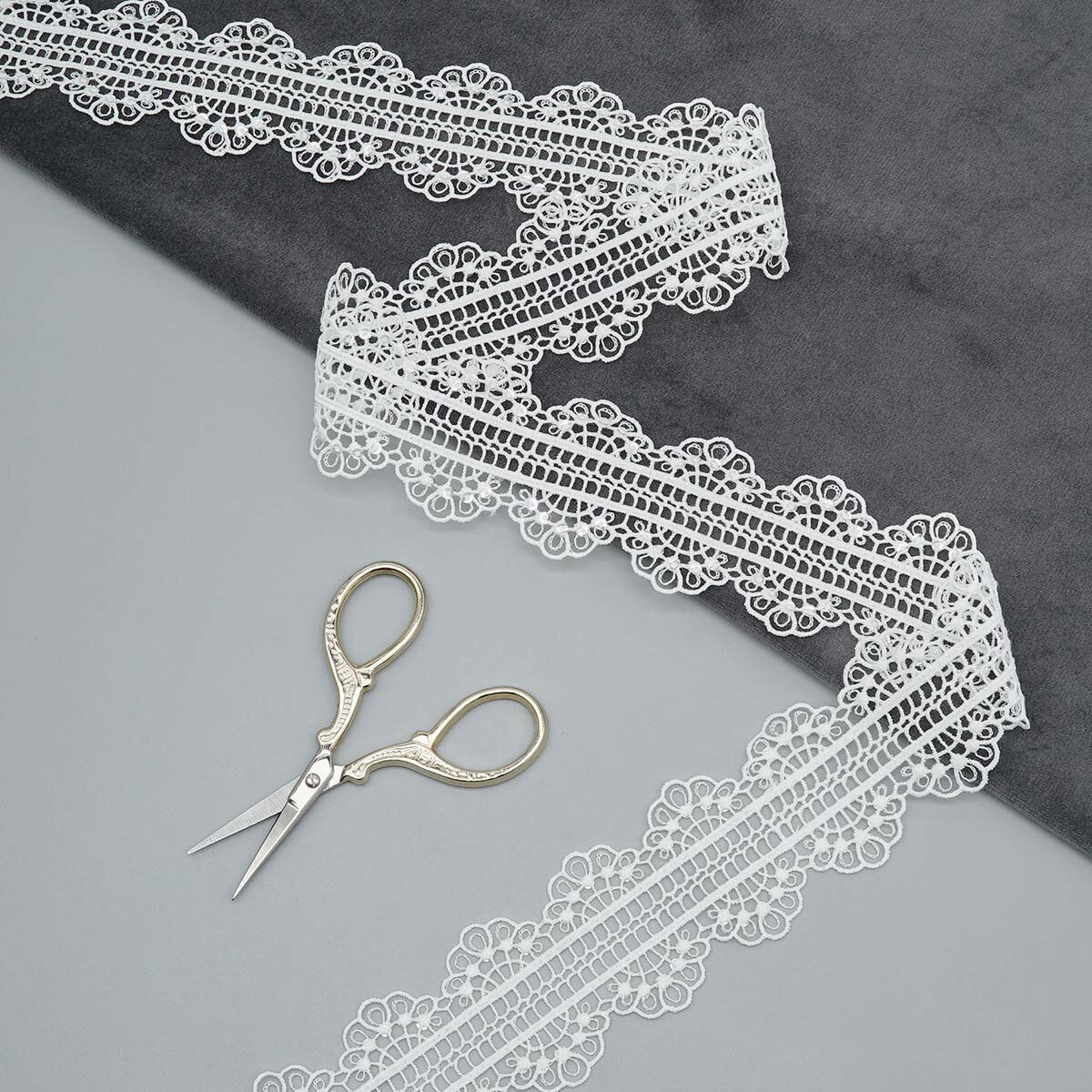 3Al176 Кружево для рукоделия гипюр с пайетками 4,5см*9,14м (белый), 9.14 м