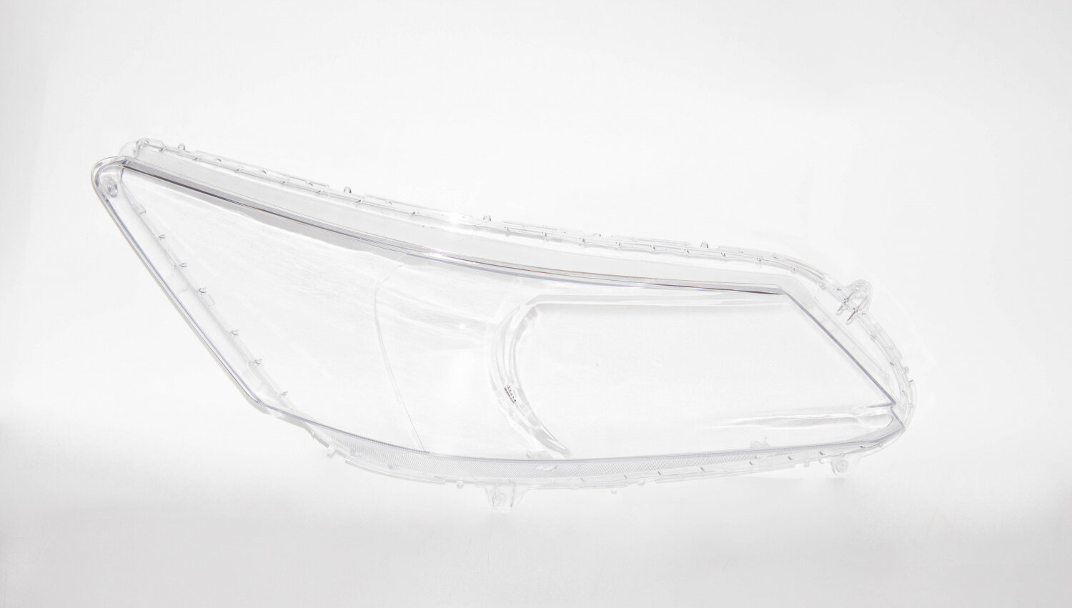 Стекло фары HONDA ACCORD 9 (2012-2016) (правое)