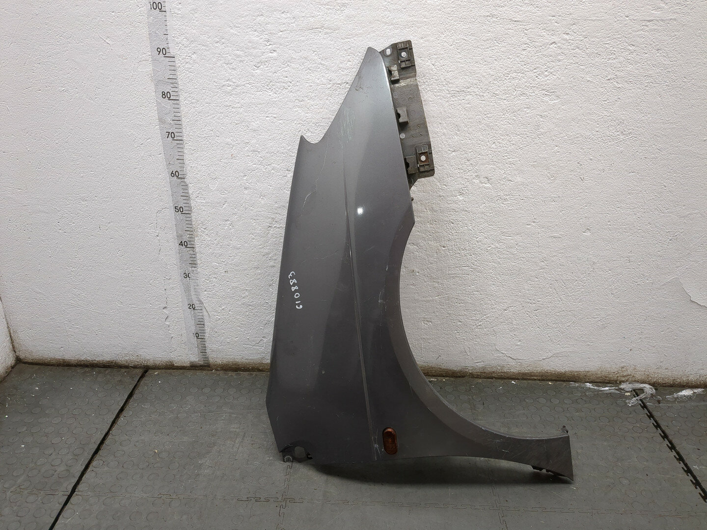 Крыло правое переднее Renault Scenic Б/У