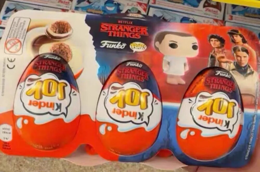 Шоколадные яйца Kinder Joy Очень странные дела 3 шт.