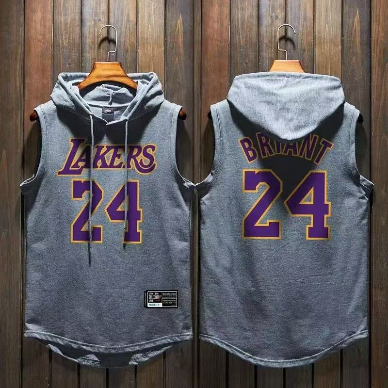 Майка спортивная с капюшоном