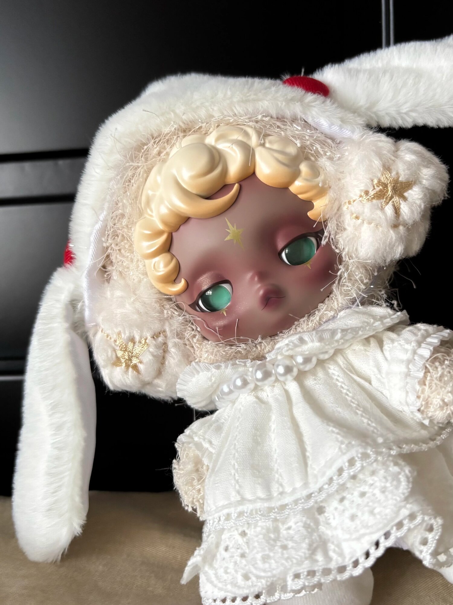 Плюшевая кукла Bubble Mart SKULLPANDA Sleepy Sleep Monster с одеждой аксессуары для волос