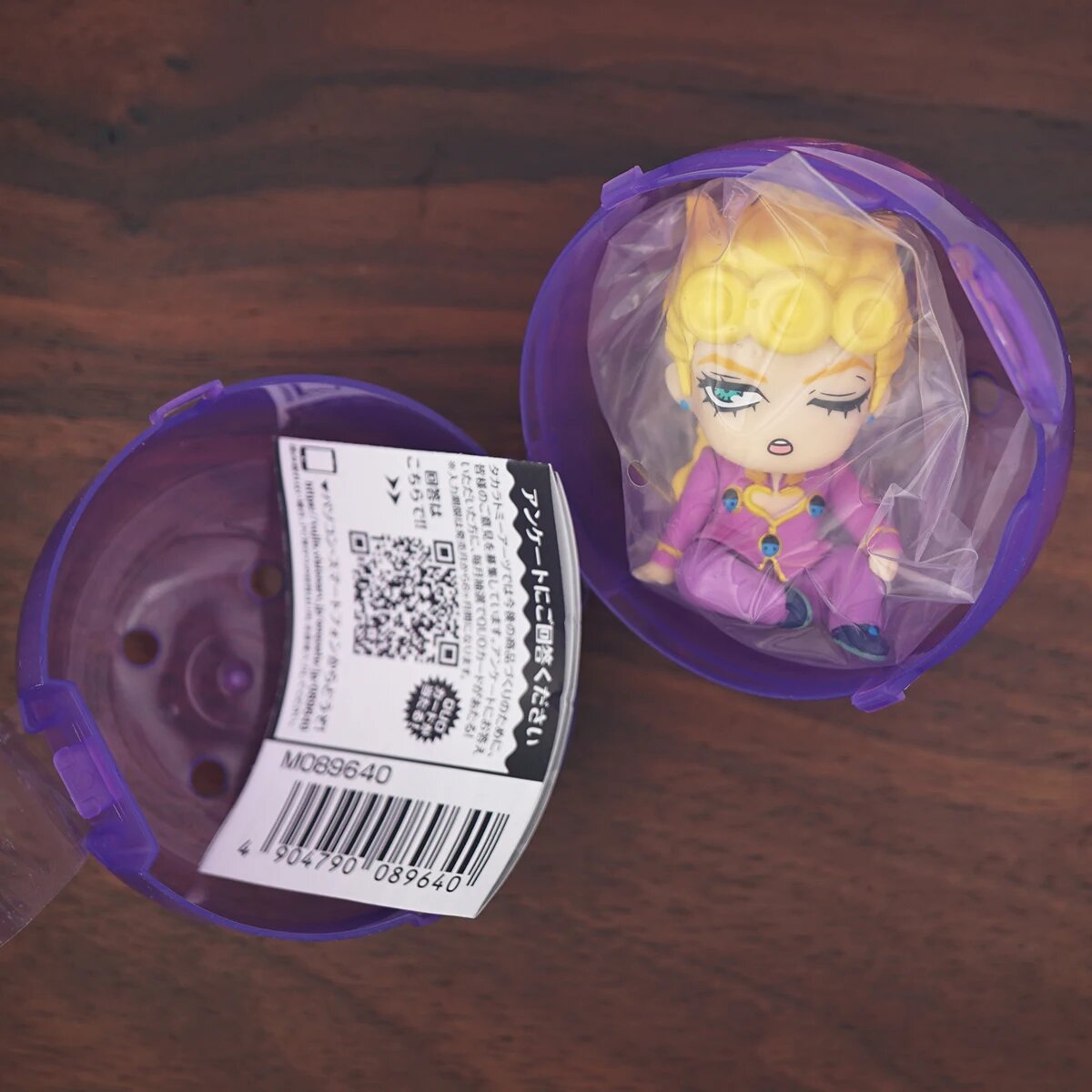 Аниме-фигурки JoJo Bizarre Adventure: Golden Wind - Миста, Джованна, Джорно, Триш Бучаррати, Аббаккуо, Фуго, Гирга (маленькие фигурки в капсулах)