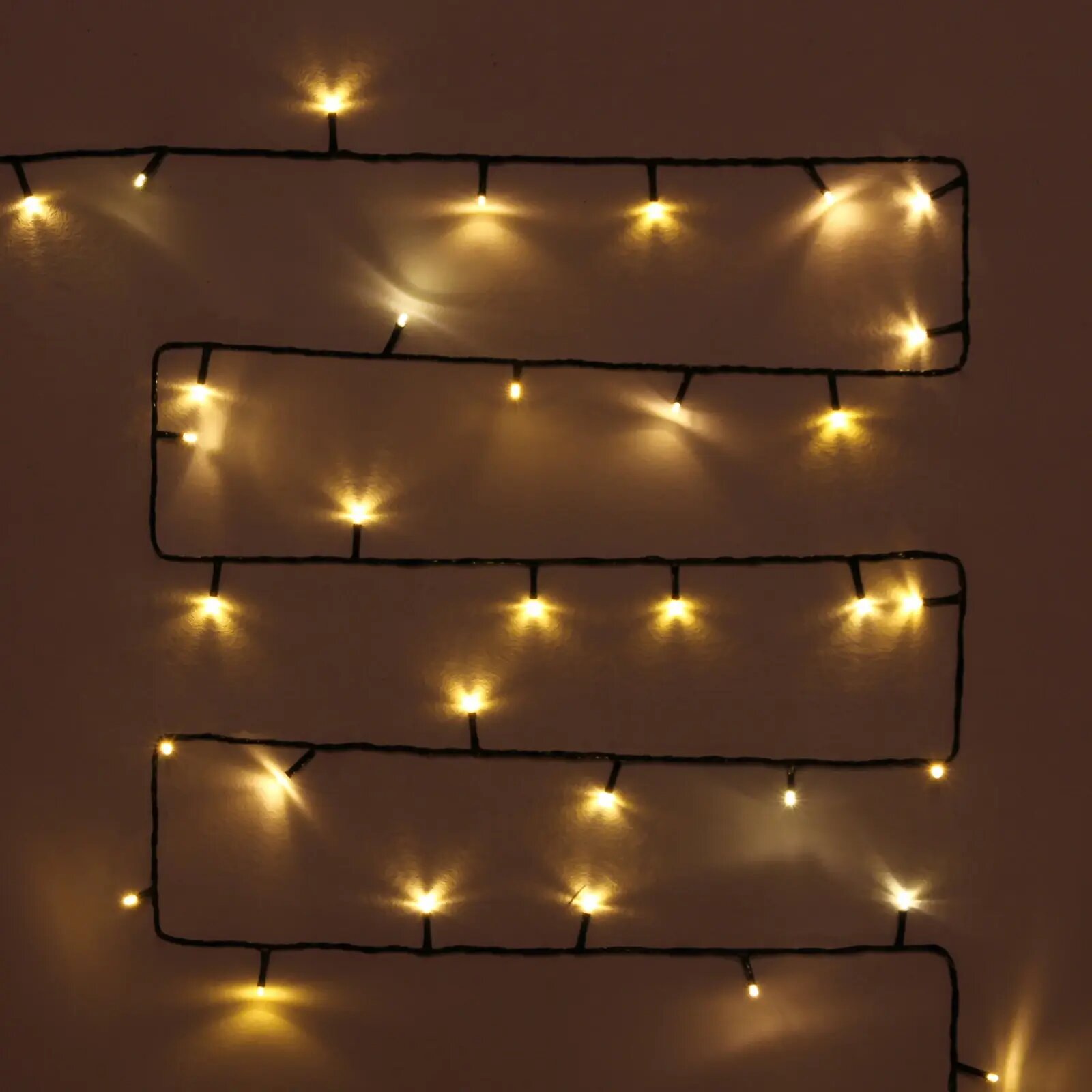 Гирлянда для улицы «Мерцание» 20м 240 ламп LED чёрный провод,1 реж, IP-54, Теплый белый (возможность соединения)