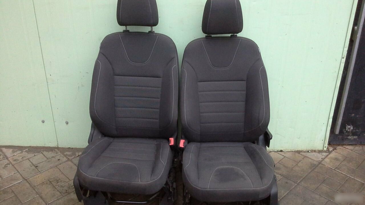 Комплект сидений для Форд Куга 2 Ford Kuga 2012-20 12560781