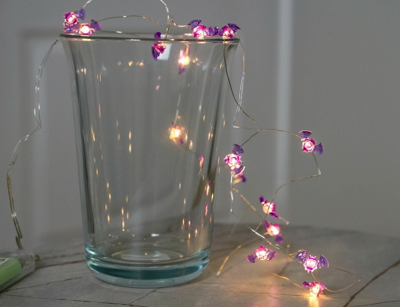 Декоративная светодиодная гирлянда хэллоуин: ночной полёт, 220 см, 15 тёплых белых LED-огней, батарейки, Koopman International AX5800270-3