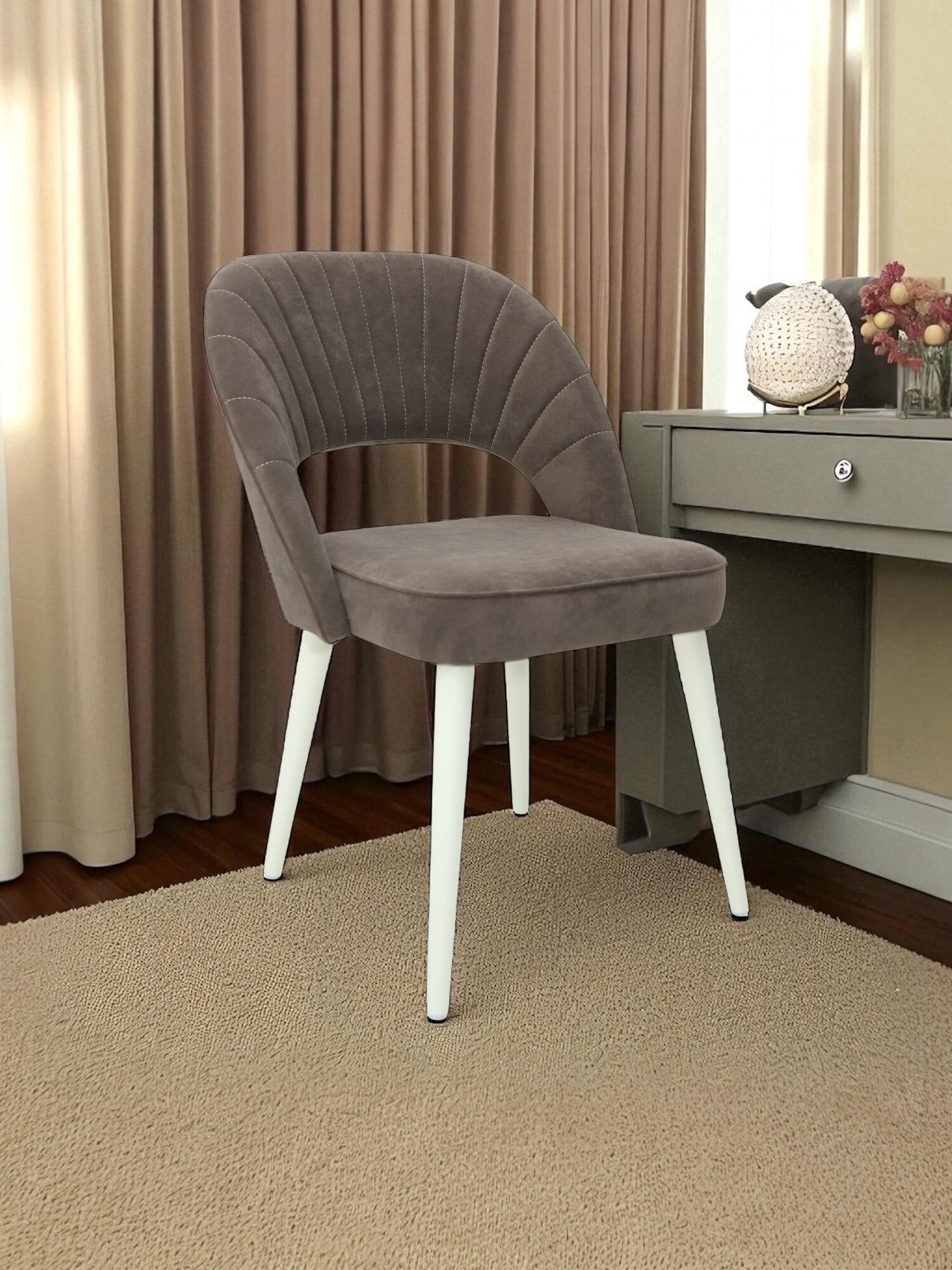 Стул кухонный Ракушка, цвет корица, ножки слоновая кость, камебель