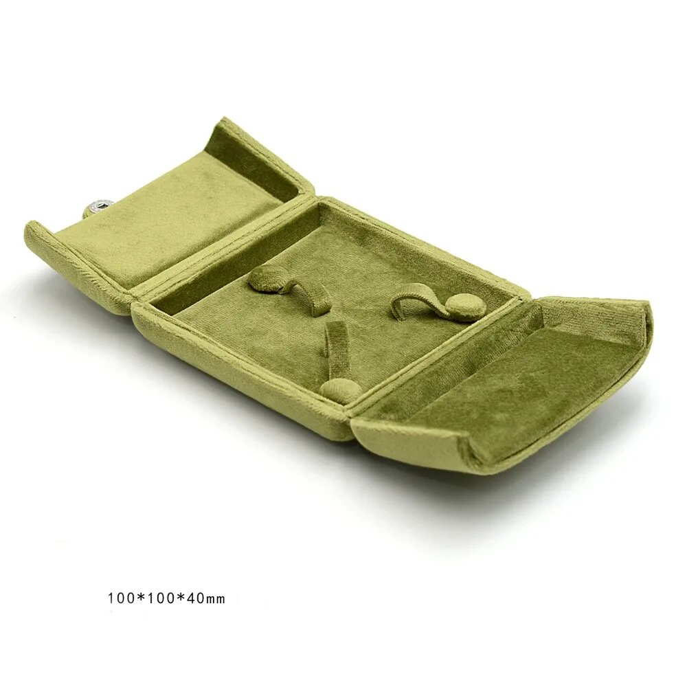 Бархатная коробка для хранения украшений