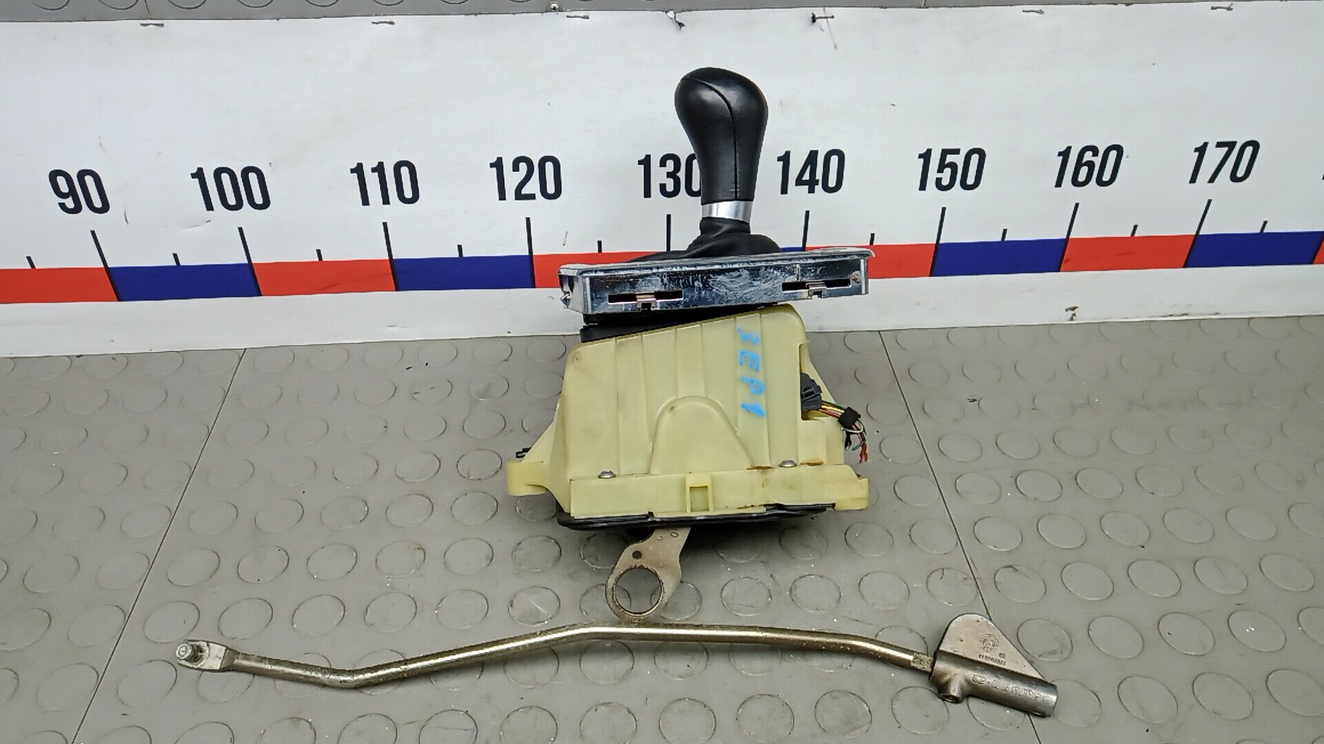 Кулиса КПП MERCEDES BENZ C-CLASS W204, Номер A2042677524Q03