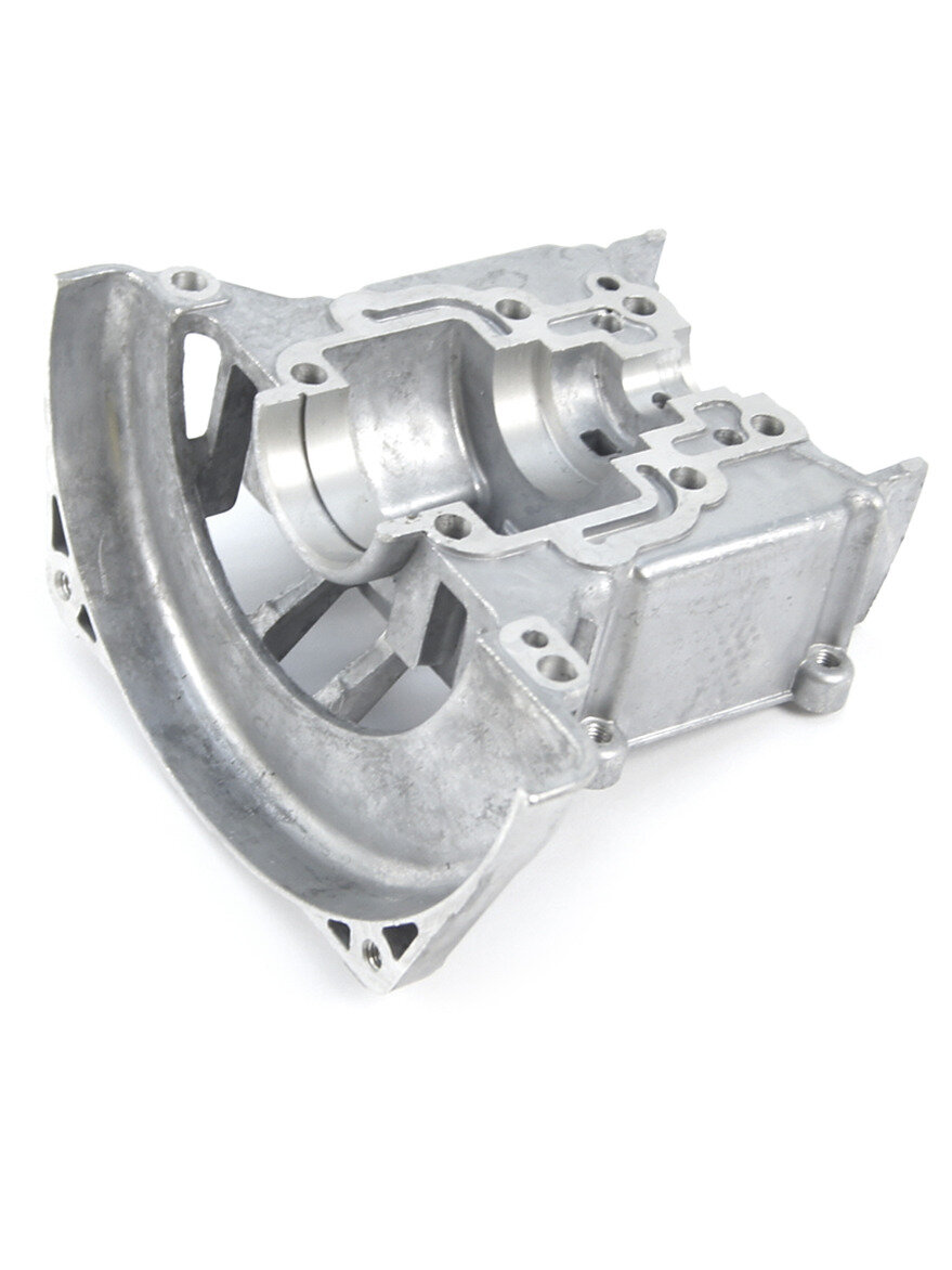 Картер (поддон цилиндра) для бензокосы CHAMPION T-334FS (4х тактная)