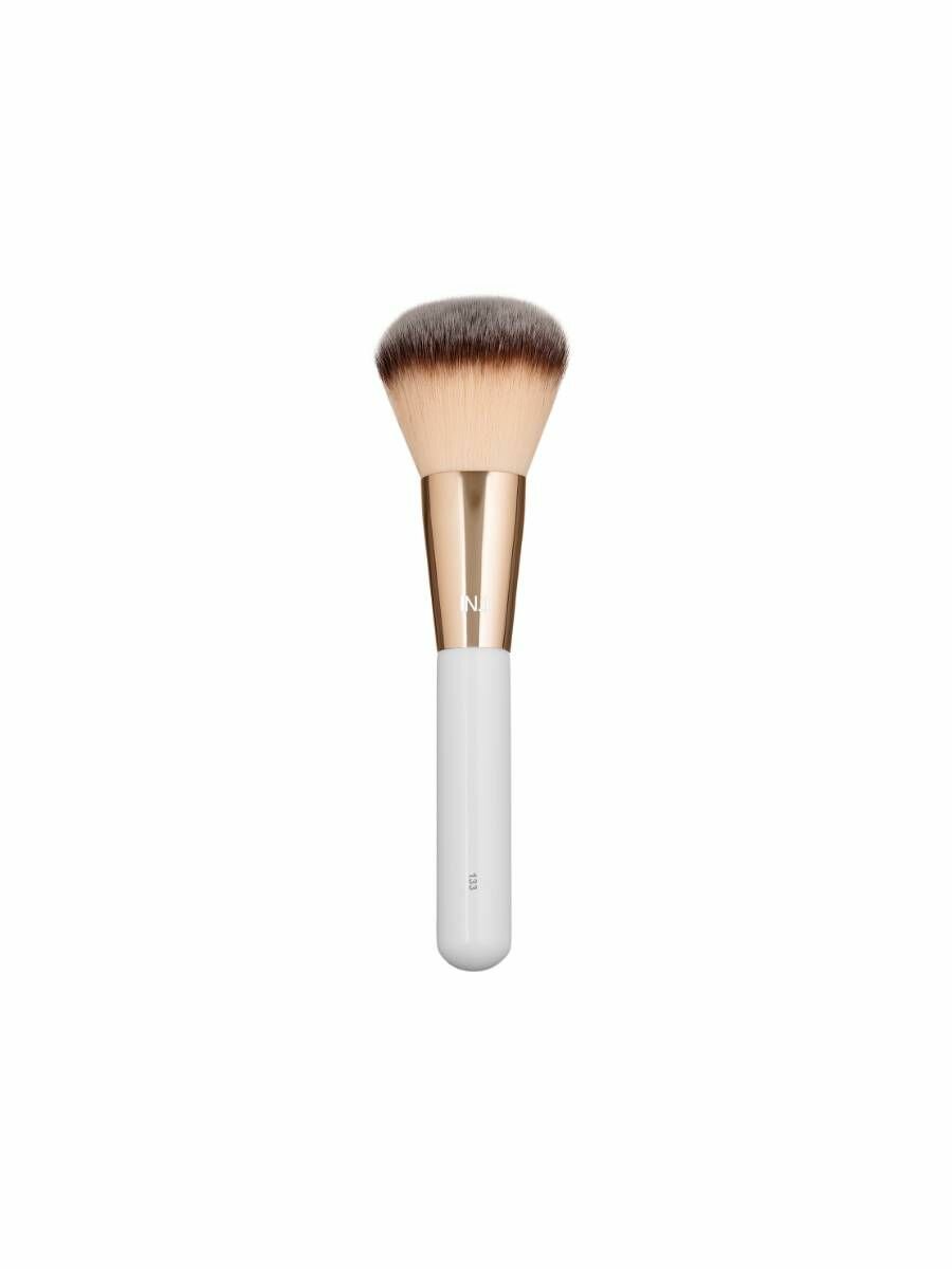 Большая кисть для пудры N.1 Professional Brush 133 из синтетического ворса