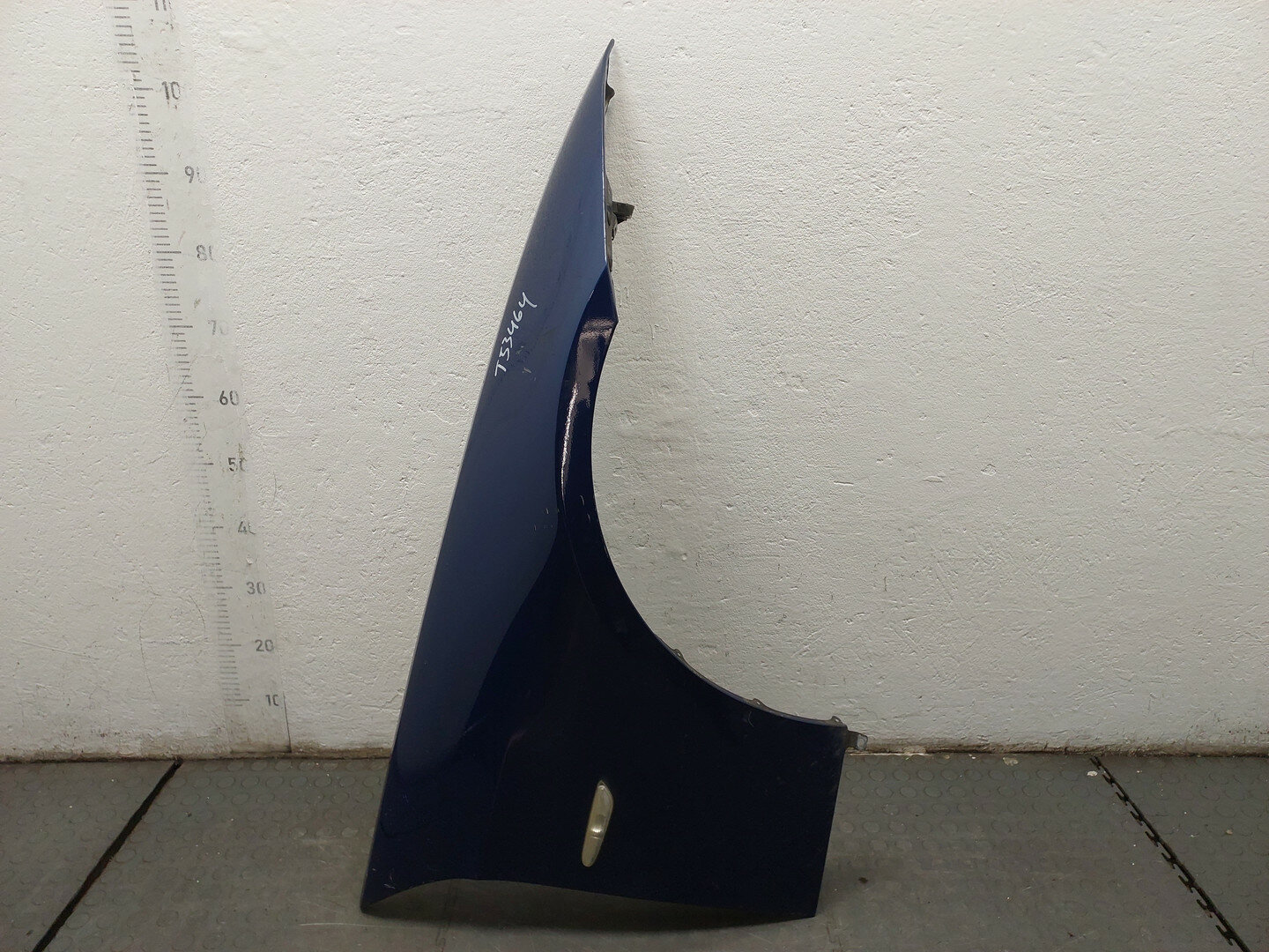 Крыло правое переднее BMW 3 E90, E91, E92, E93 Б/У