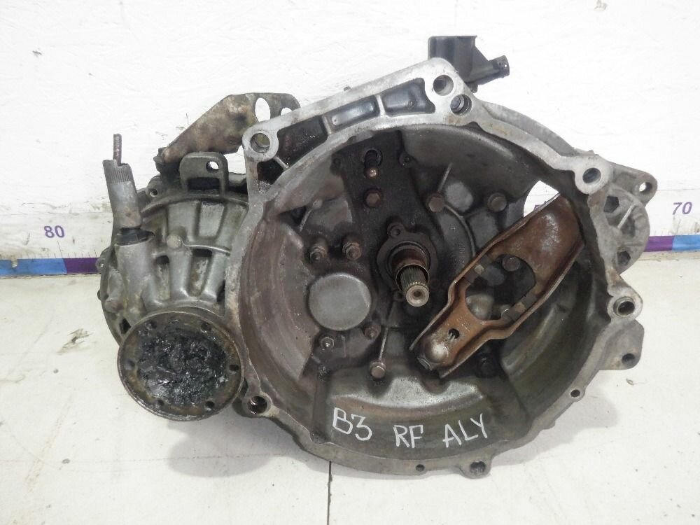 Механическая коробка передач VW Passat B3 ALY 02A300043DX