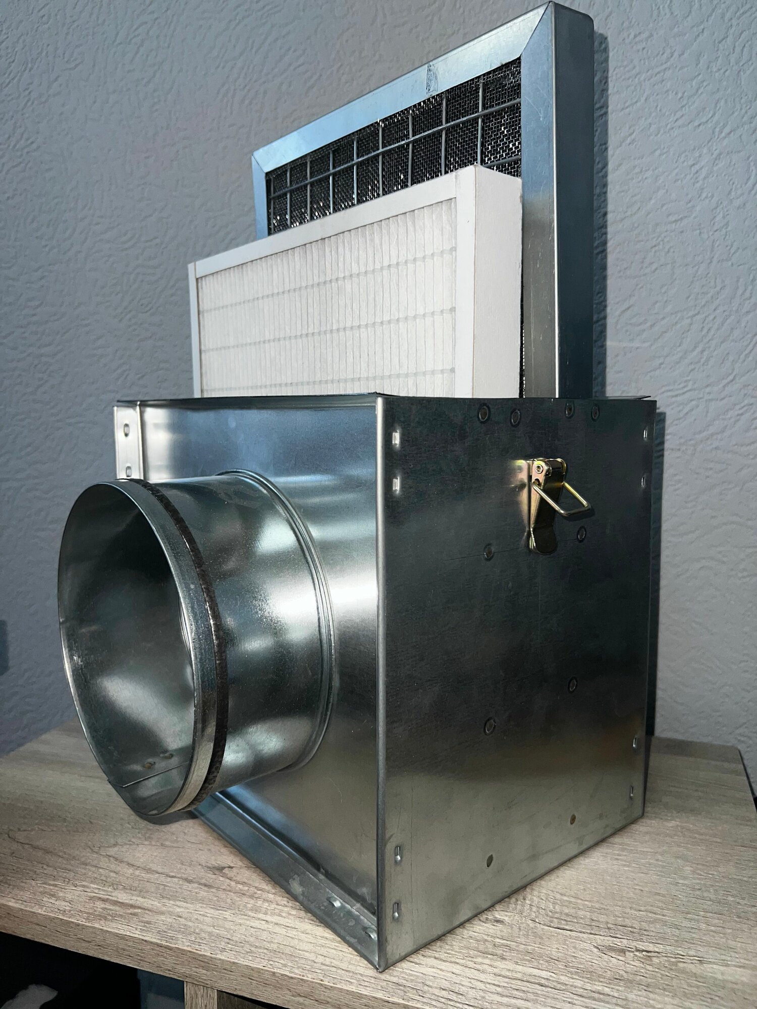 Фильтр-бокс (корпус) внутренний диаметр 125 мм с двумя направляющими 30 мм для двух фильтров.