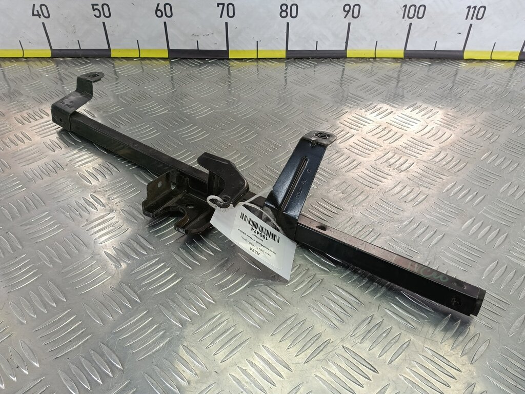 Направляющая стекла двери Б/У для Iveco Daily V (2011—2014) 500314252