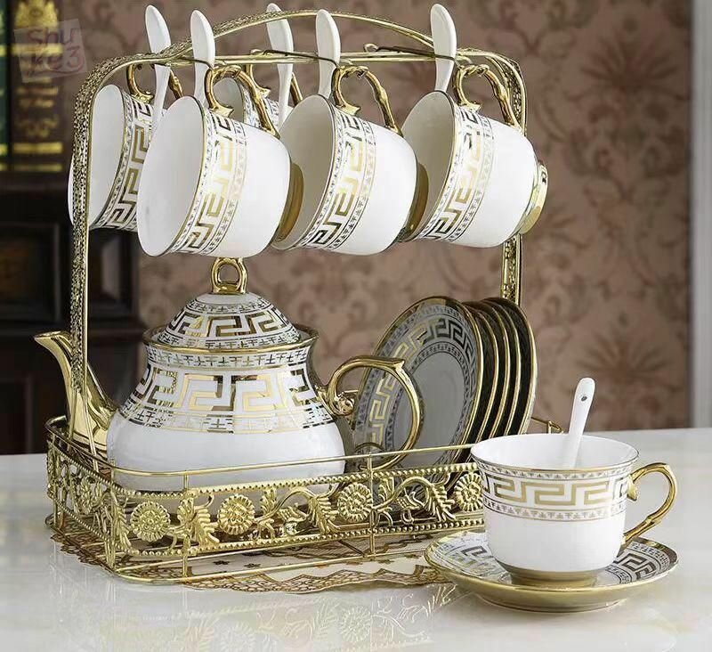 Керамический чайный сервиз с чайником в подарок