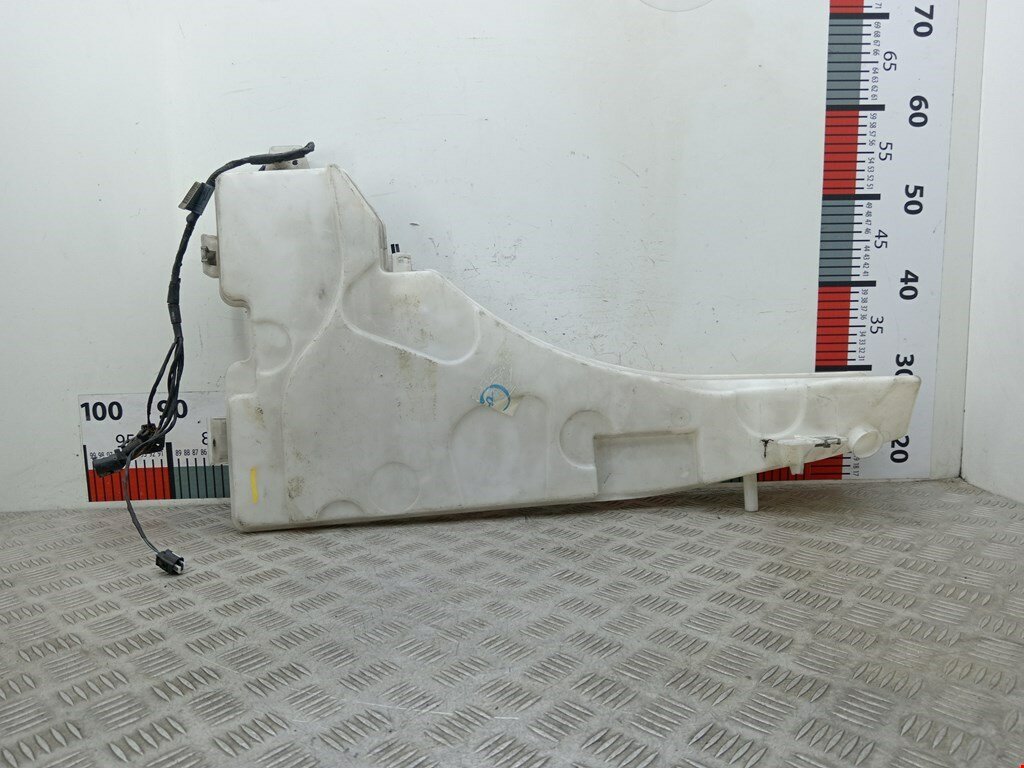Бачок омывателя BMW X5 (E70) 61667162588 арт. 2243527