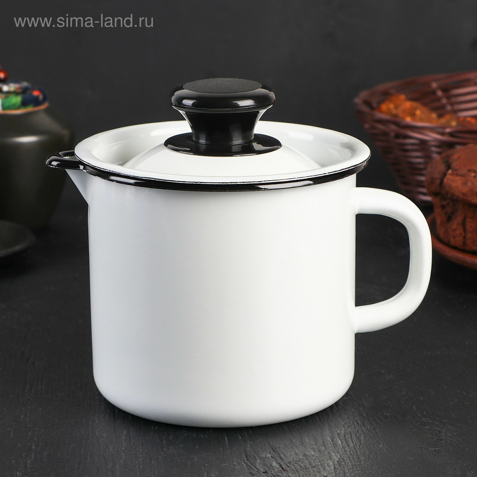 Кружка эмалированная, 1 л, с крышкой и носиком, белая, тип покрытия: эмалированное